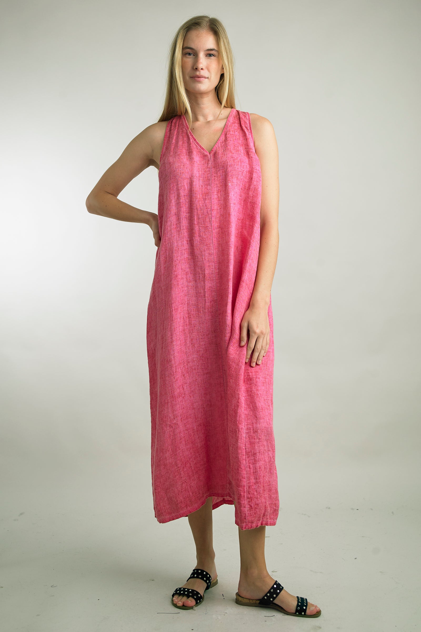 Sleeveless Linen Dress – The Chiffarobe