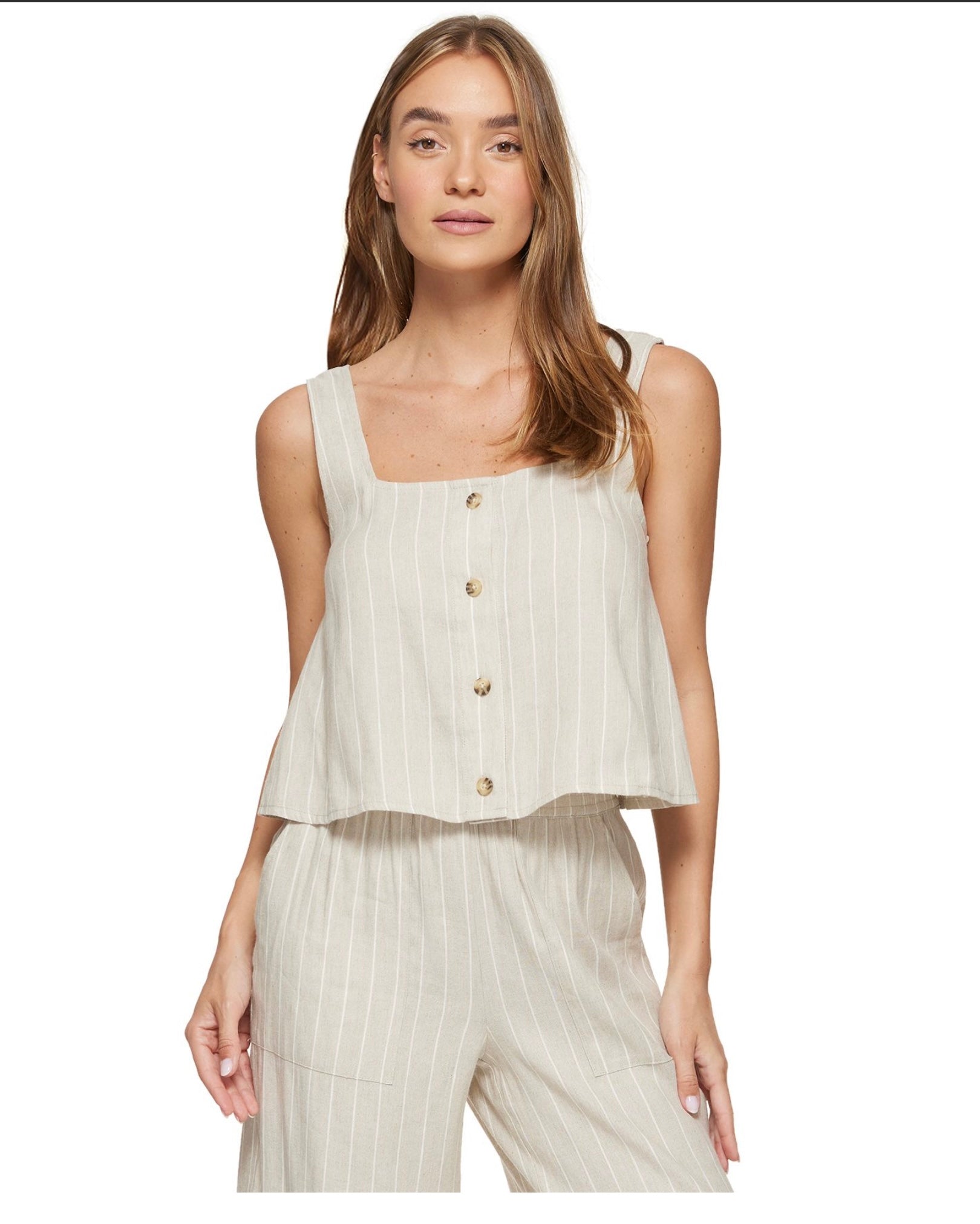 Ava Sleeveless Buttoned Crop Top – The Chiffarobe