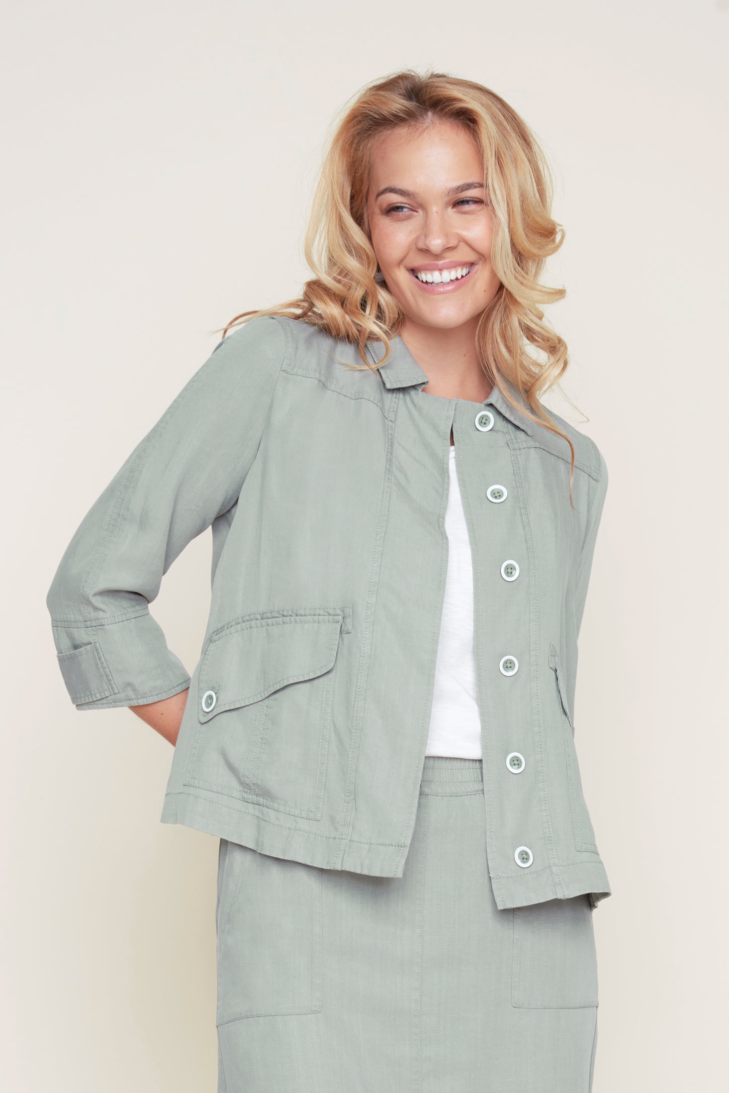 Collared Tencel Woven Jacket – The Chiffarobe
